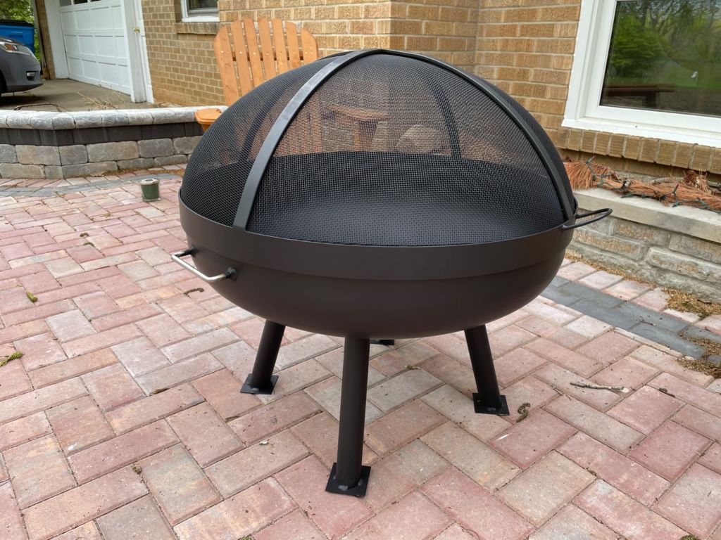 Lift Off Dome Screen For Bowl Fire Pits – Sizes 24" To 48"