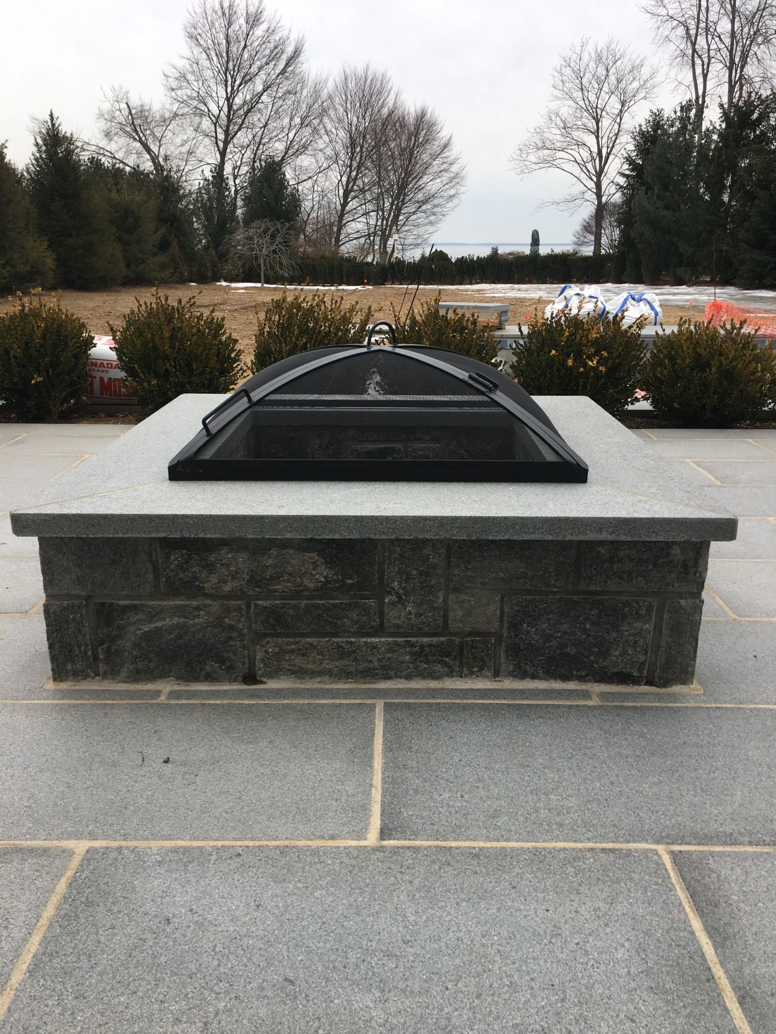 Low Profile Fire Pit Screen (Up To 48″ Per Side) – Durable & Safe