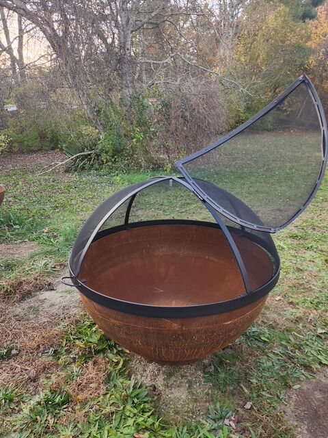 Lift Off Dome Fire Pit Screen 20″–60″ – USA-Made Safety Screen